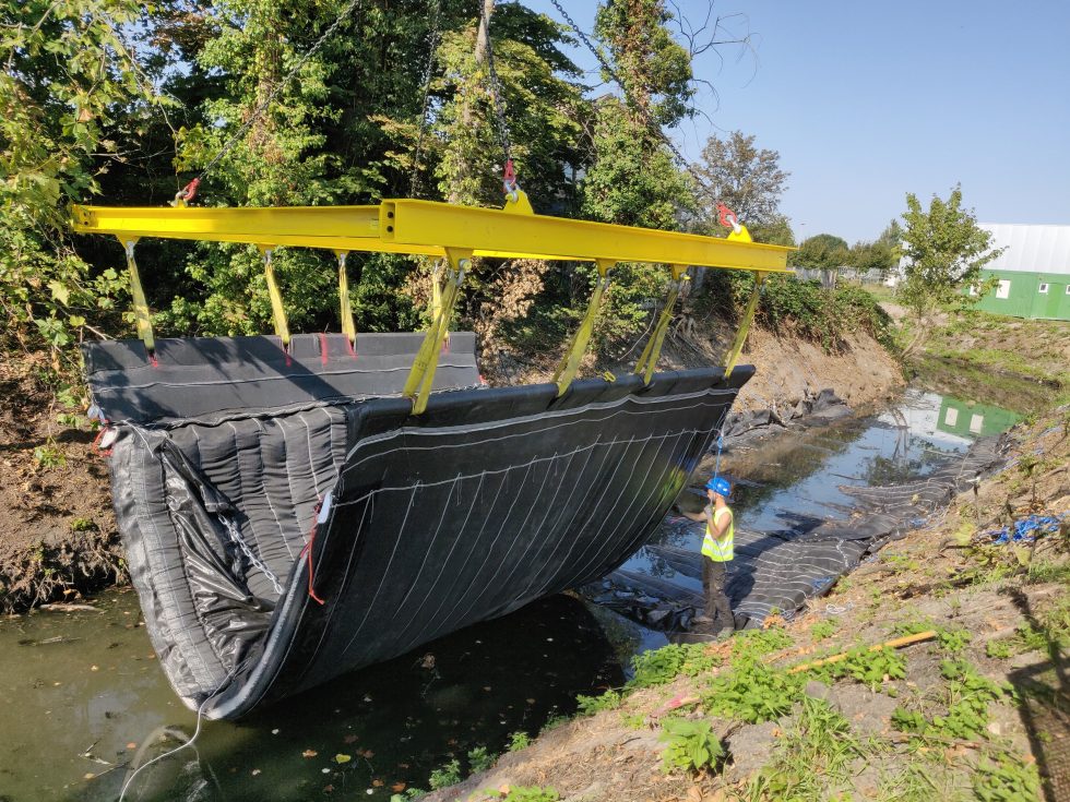 High-tech mats for water treatment biochar | Blog PYREG